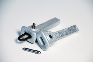 1″ Link and Pin Coupler – Despatch Railroad
